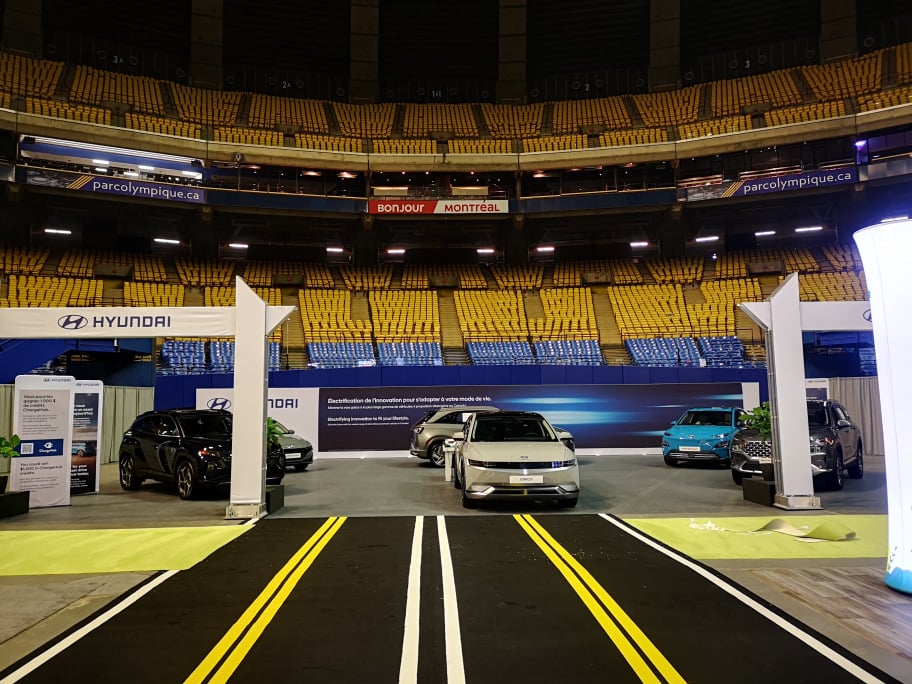 Choosing the right signage for your trade show display - Sign Media Canada